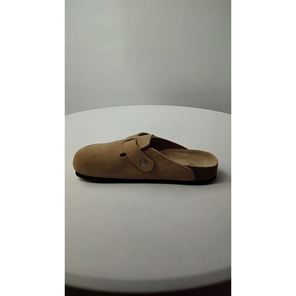 Quince | Shoes | Quince Water Repellent Suede Clog Mule Cream Shoes ...